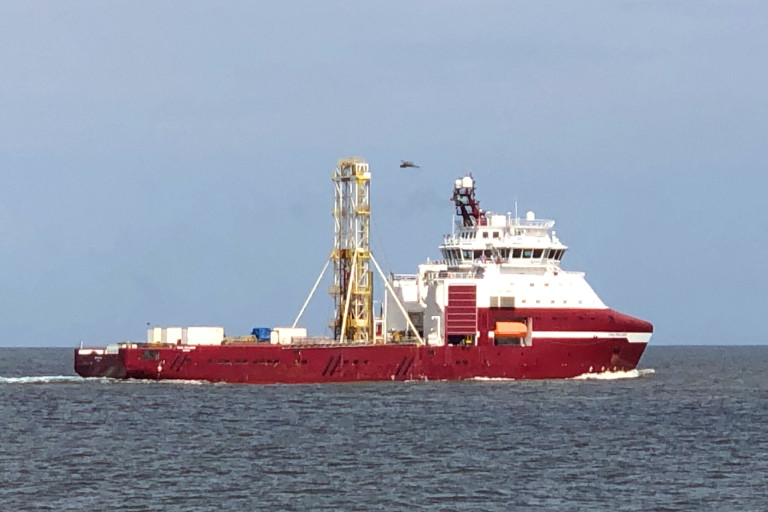 Dina Polaris + GMT120 Offshore Geotechnical Drill Rig | Geoquip Marine